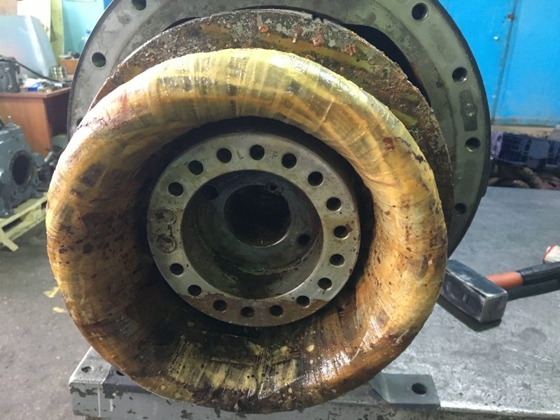 RefComp screw compressor overhaul